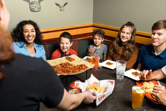 Fundraising with Red Robin | Countryside Mall